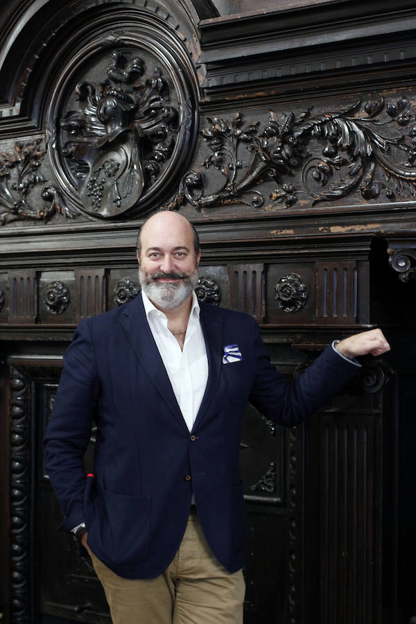 Fotos de José Cosme, artista y catedrático | Las Provincias