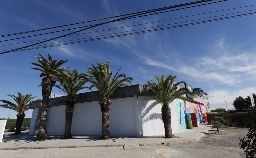 Ruta del Bakalao de Valencia | Spook: el murciélago de Pinedo que nunca ...